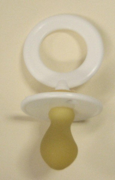 Pacifiers Recalled by Gromex Due to Choking Hazard | CPSC.gov